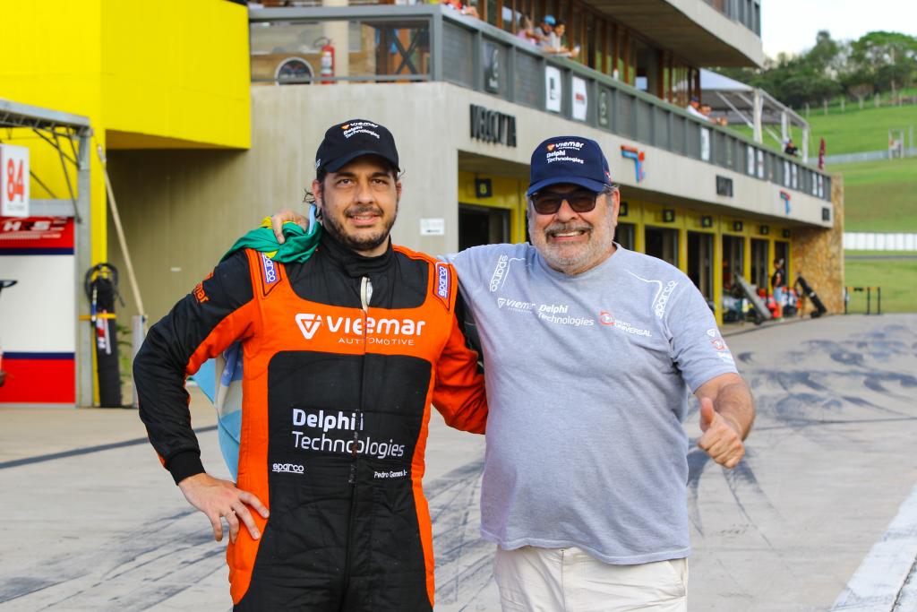 Old Stock – A categoria dos belos Opalas da Old Stock Race irão correr em Interlagos no próximo ...