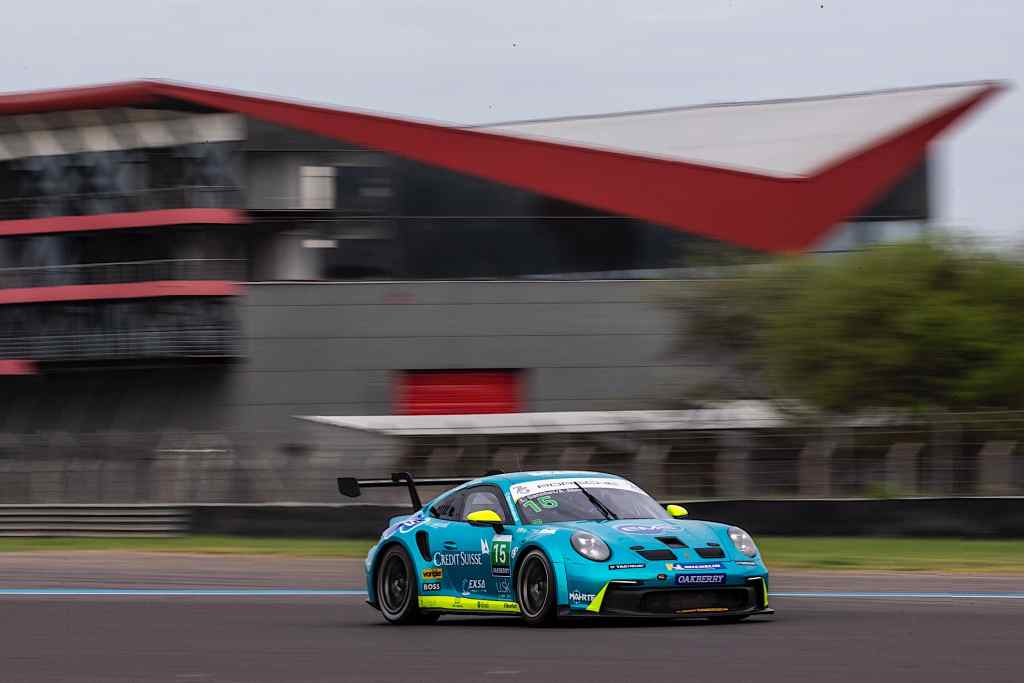 Porsche – O piloto Leonardo Sanchez acelera pela Porsche Carrera Rookie ...