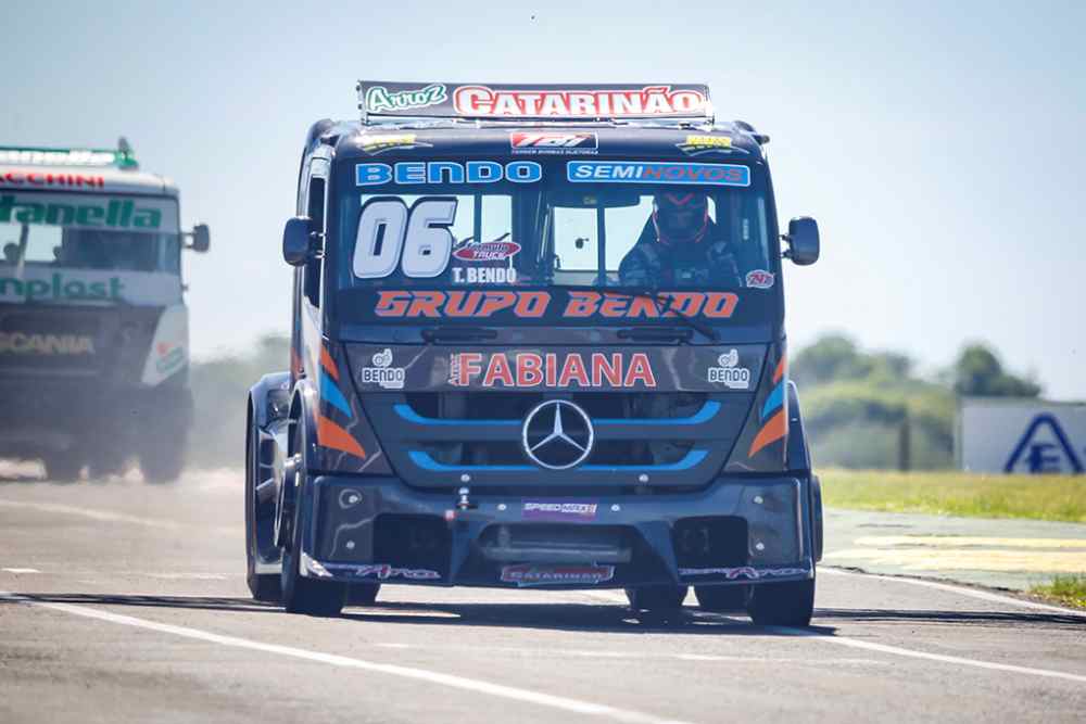 Truck – Os pilotos da Formula Truck Bendo e Rampon são os mais rápidos ...